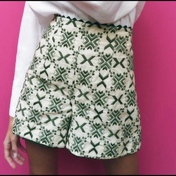 Zara | Shorts | Zara Green And White Embroidered Shorts | Poshmark